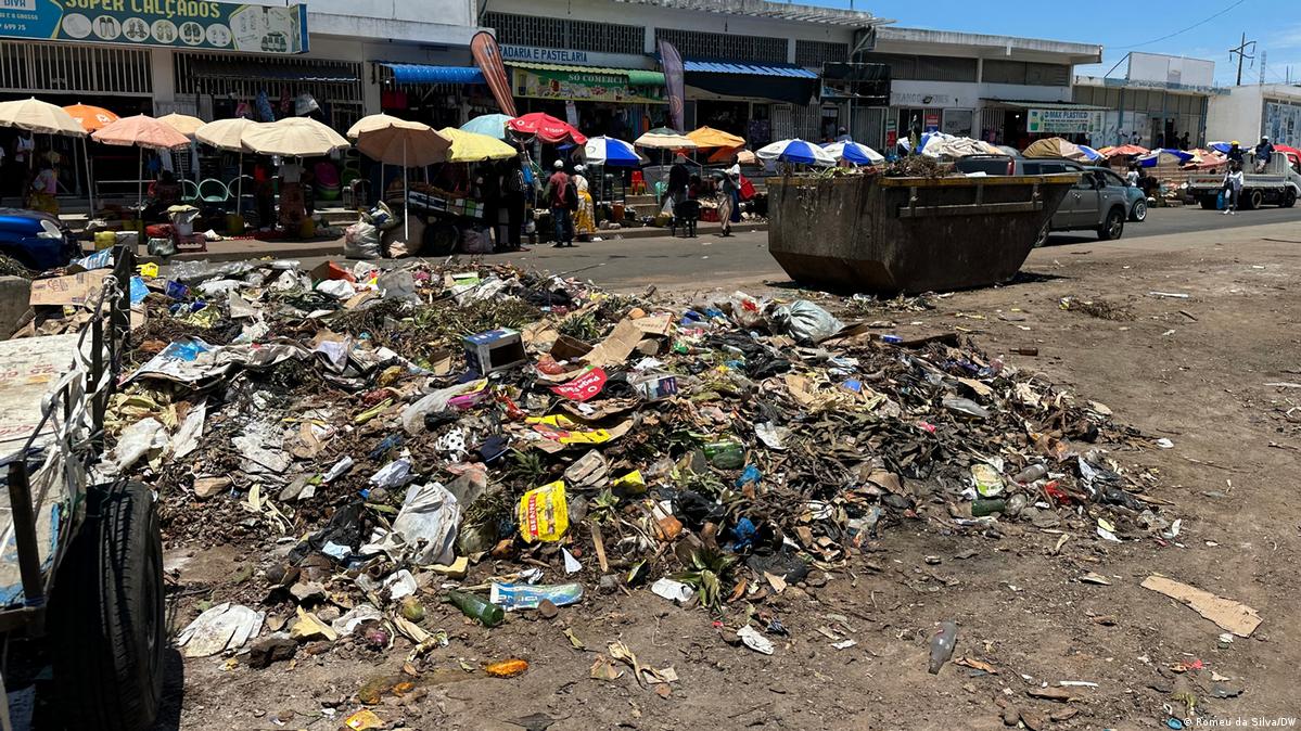 Moçambique: Maputo admite "desafios" para recolher lixo – DW – 03/01/2025