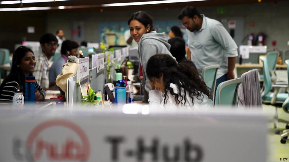India's “Silicon Valley” attracts skilled workers