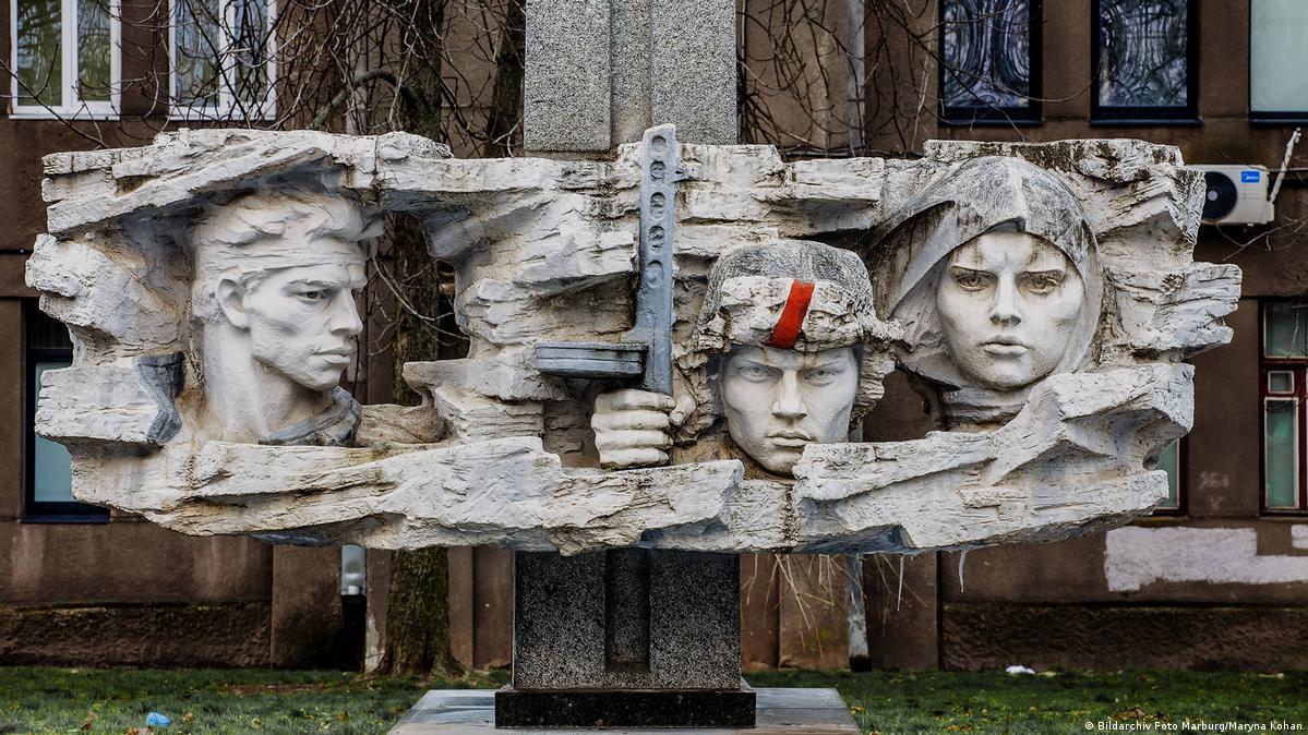 War in Ukraine: Photos to preserve endangered cultural sites