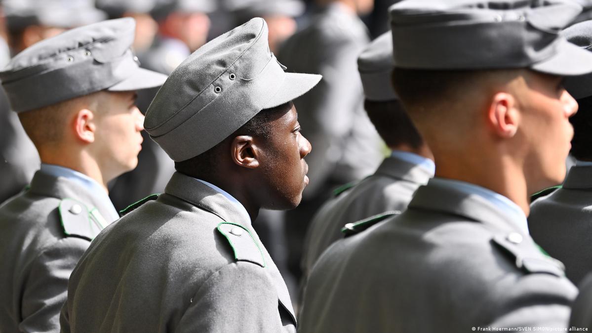 As Germany mulls military service return, what about Europe?