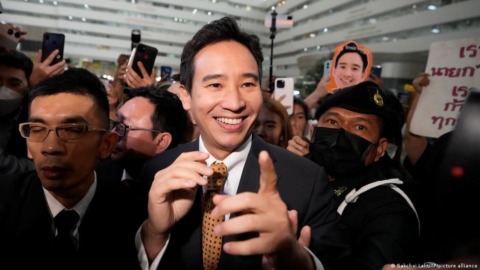 Thailand: Popular politician Pita cleared by top court – DW – 01/24/2024