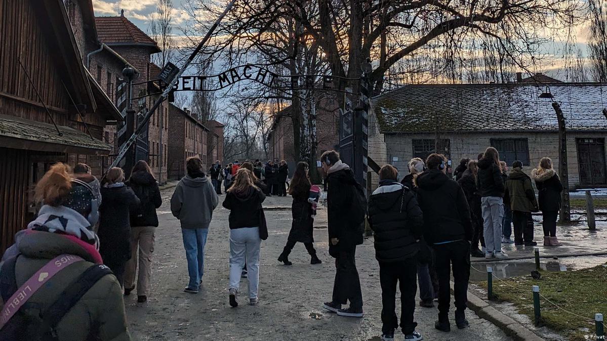 "Tocar la herida de Auschwitz": más que recordar – DW – 25/01/2024