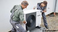 Heat pumps: Why Germany's heating revolution is stalling