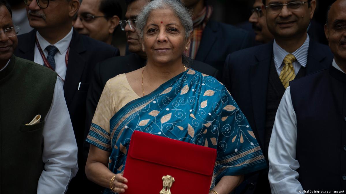 India: Budget highlights spending on infrastructure