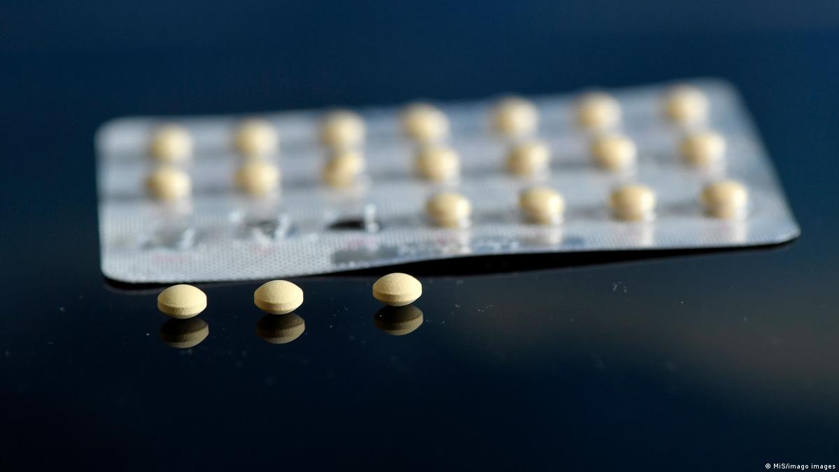 What does birth control pill have to do with Auschwitz? – DW – 08/14/2025