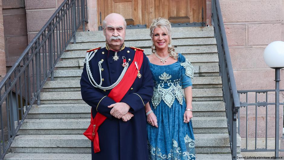 Premijer Bavarske dolazi u Srbiju: ko je Markus Zeder? :: DW :: RTCG ...