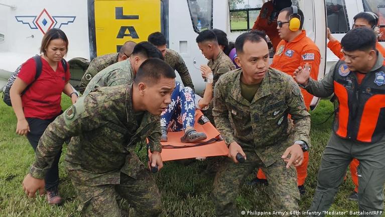 Philippines: Earthquake halts landslide rescue efforts – DW – 02/10/2024