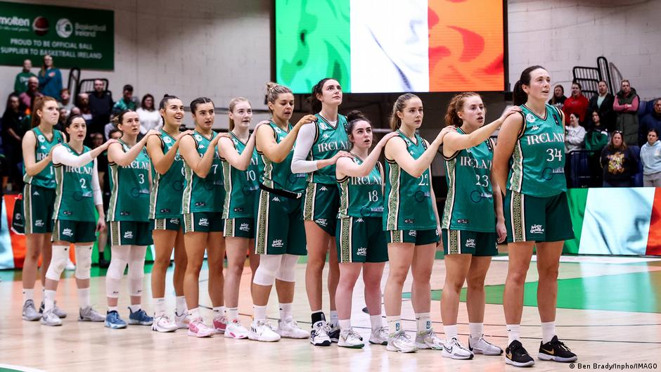 Irish women's basketball team refuses handshake with Israel