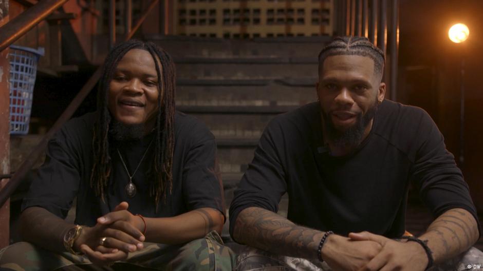 Hip-hop group takes on Congo's problems with rap – DW – 02/24/2024