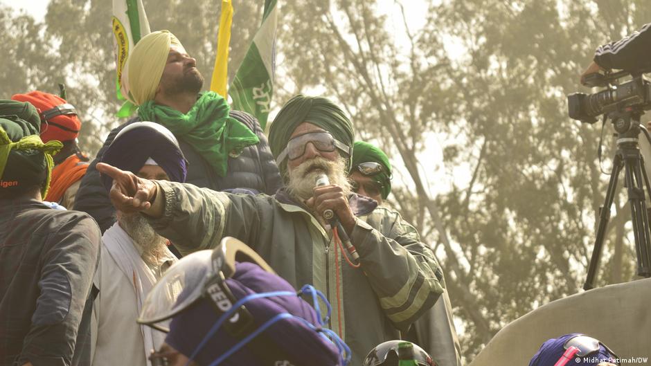 India's angry farmers brace for long, dangerous protest – DW – 02/23/2024