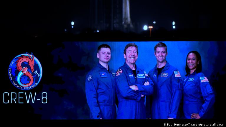 SpaceX launches with US-Russian crew for ISS mission