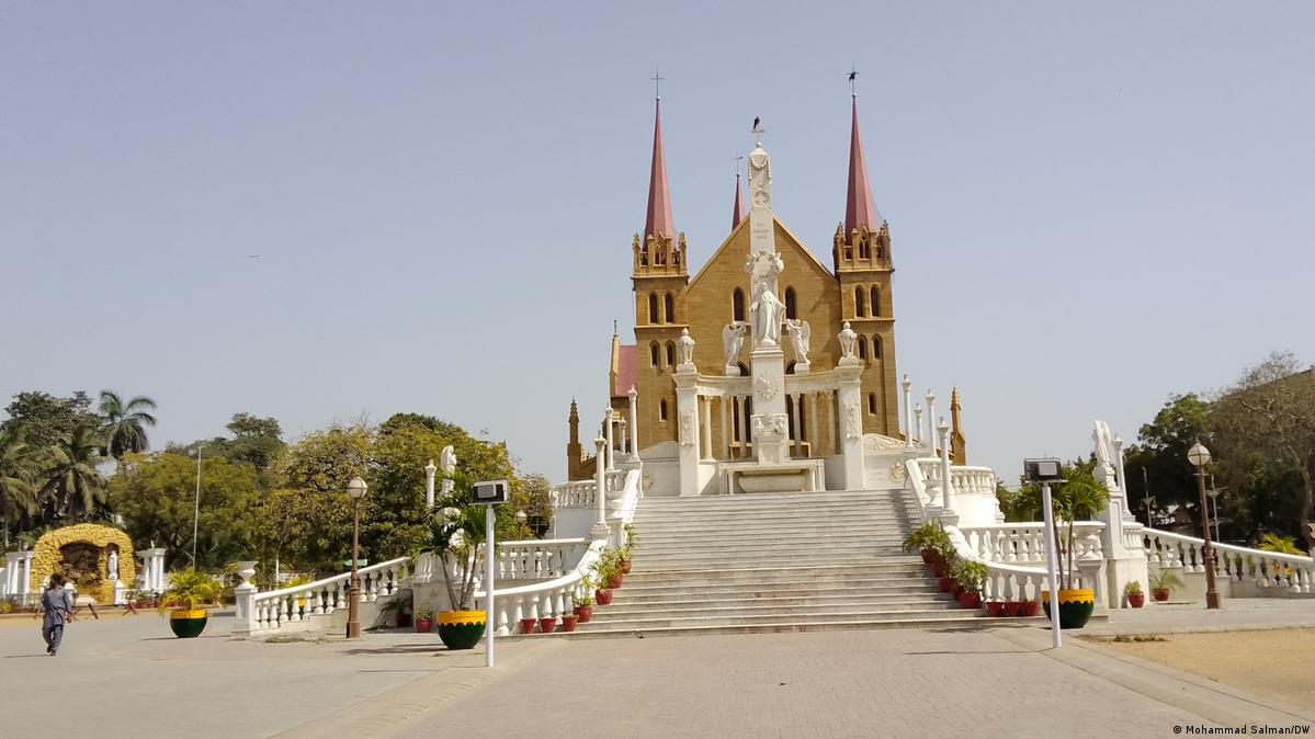 Pakistan: Karachi's dwindling Goan Christian community – DW – 03/05/2024