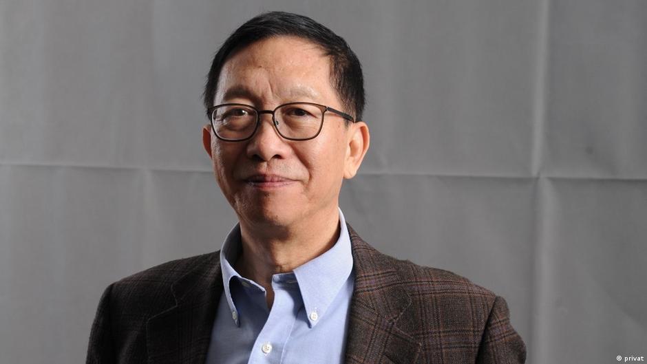 专访许成钢：光靠高科技救不了中国经济 – DW – 2024年3月8日