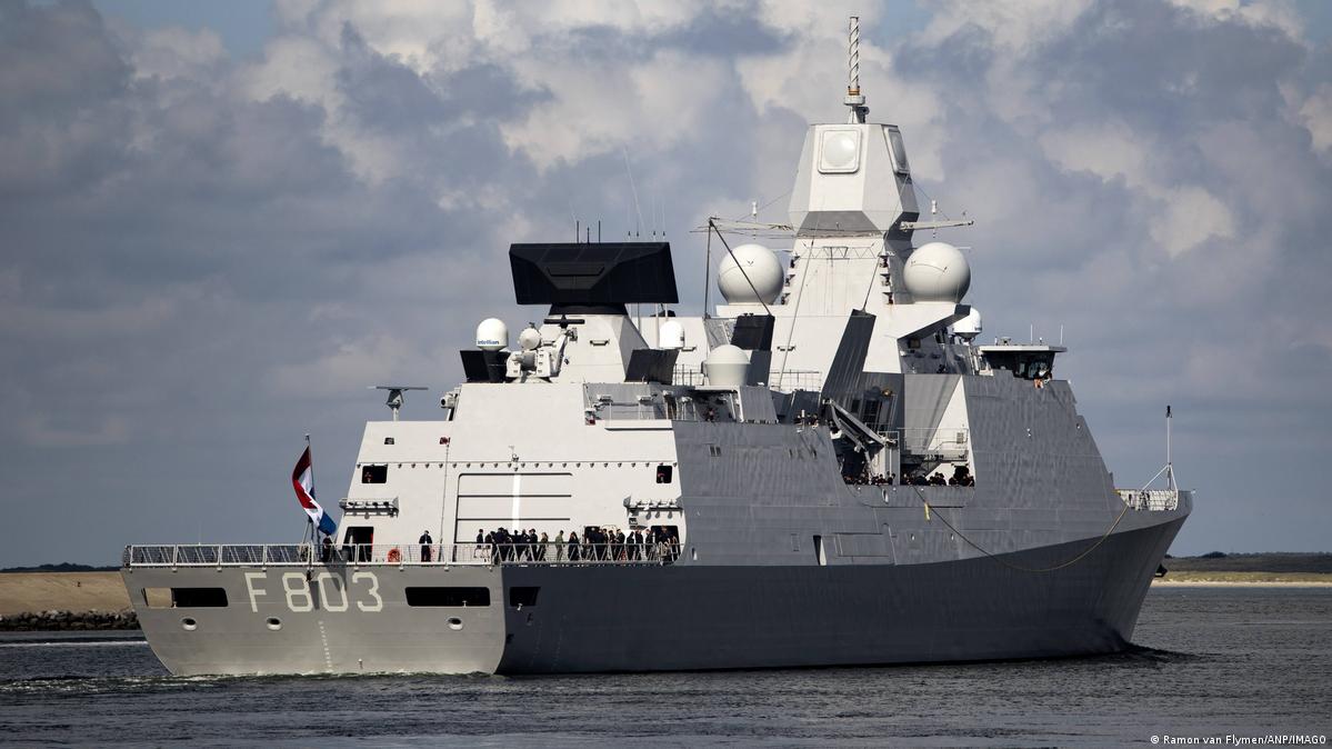 Chinese jets circle Dutch ship in East China Sea – DW – 06/08/2024