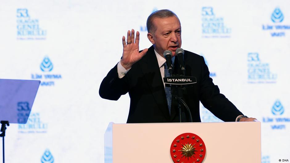 Turkey: Erdogan says March election his 'last'