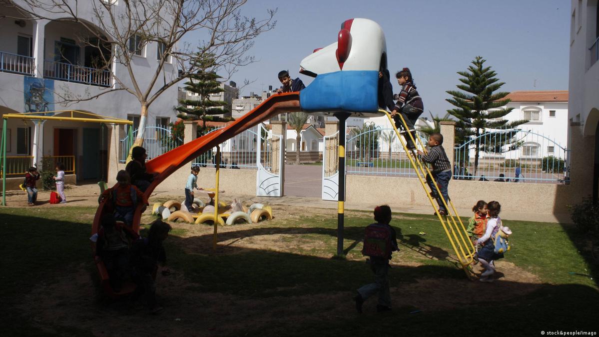 Gaza: Germany helps rescue 68 children from Rafah – DW – 03/12/2024