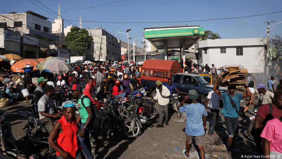 Magenge ya wahalifu nchini Haiti yaua watu 12 – DW – 19.03.2024