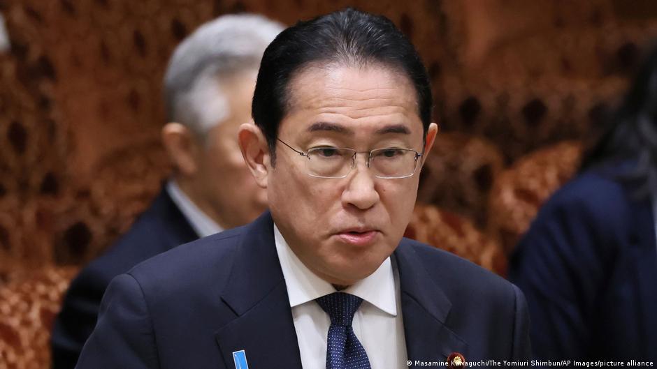 Why is Japanese PM Fumio Kishida stepping down? – DW – 08/15/2024