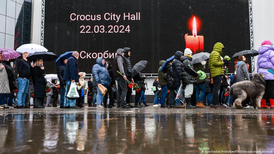 Moscow concert hall attack deaths rise to 140 – DW – 03/27/2024