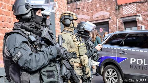 Militarized Police Drug Raid Updated: Four Arrested In Drug Raids On