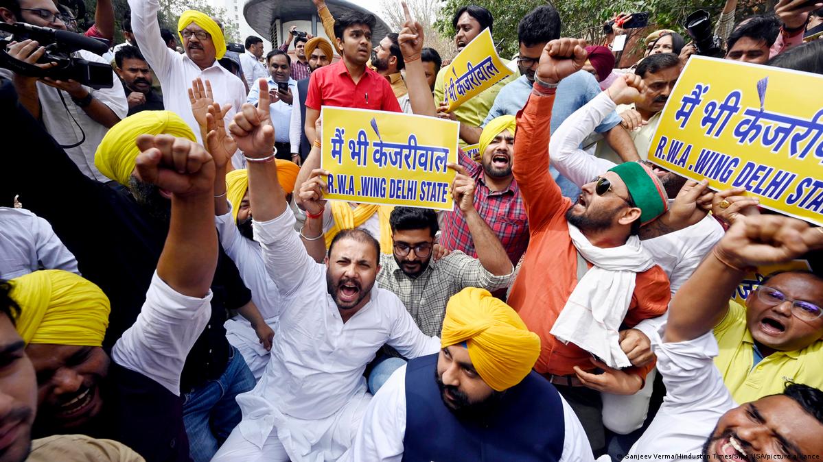 India summons US diplomat over Kejriwal comments – DW – 03/27/2024