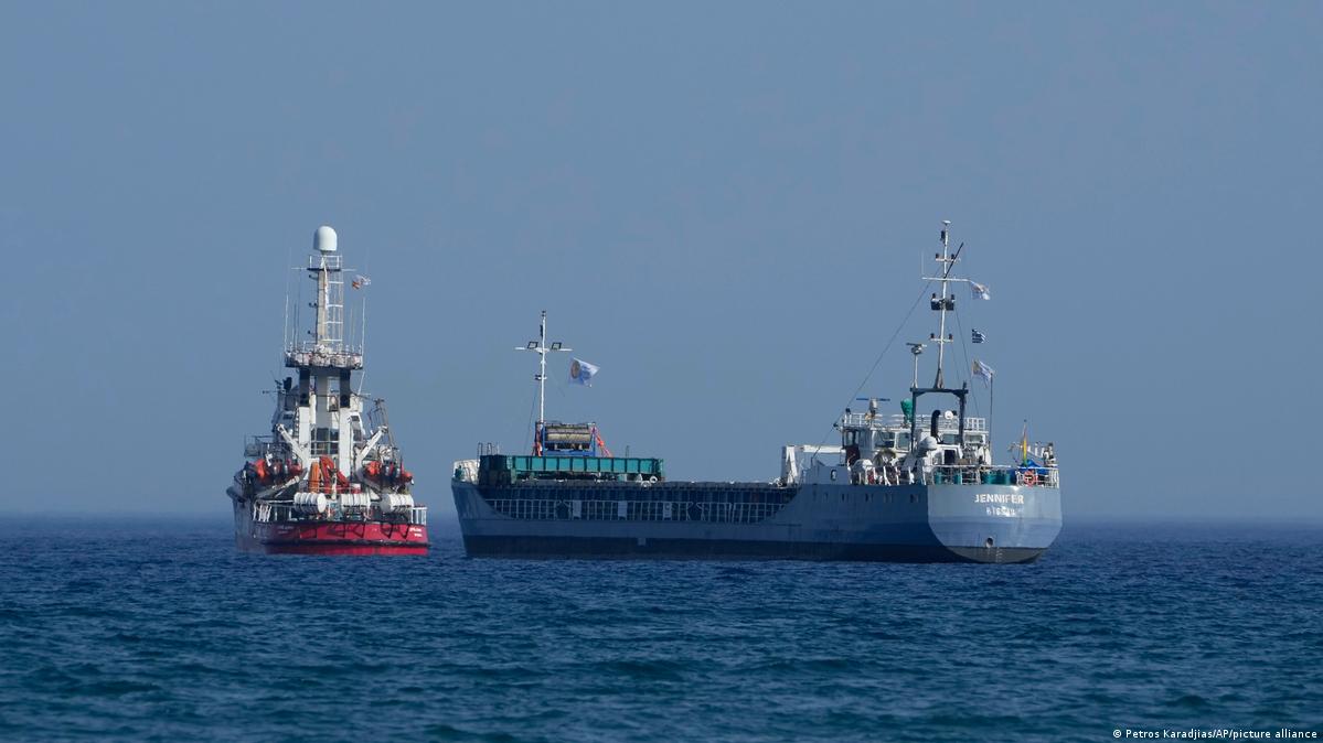 Three ships carrying Gaza aid set sail from Cyprus – DW – 03/30/2024