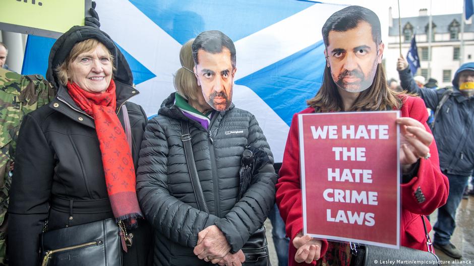 Scotland caught up in heated debate over new hate speech law – DW – 04 ...
