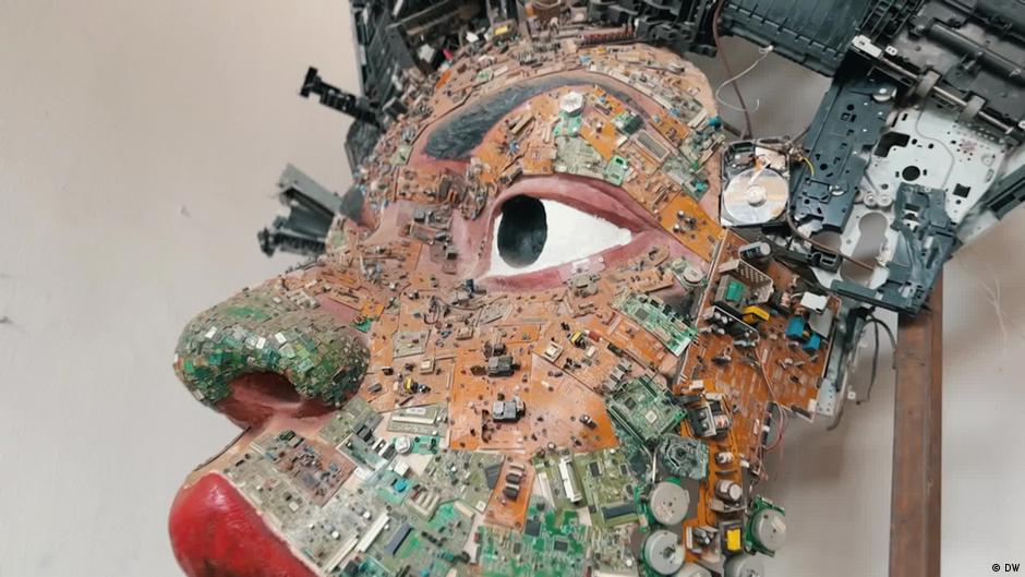 The Nigerian scrap sculptor – DW – 05/21/2024