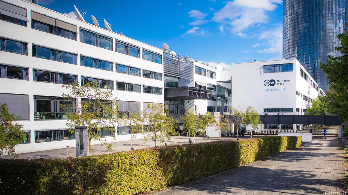 Homepage of DW's corporate website.