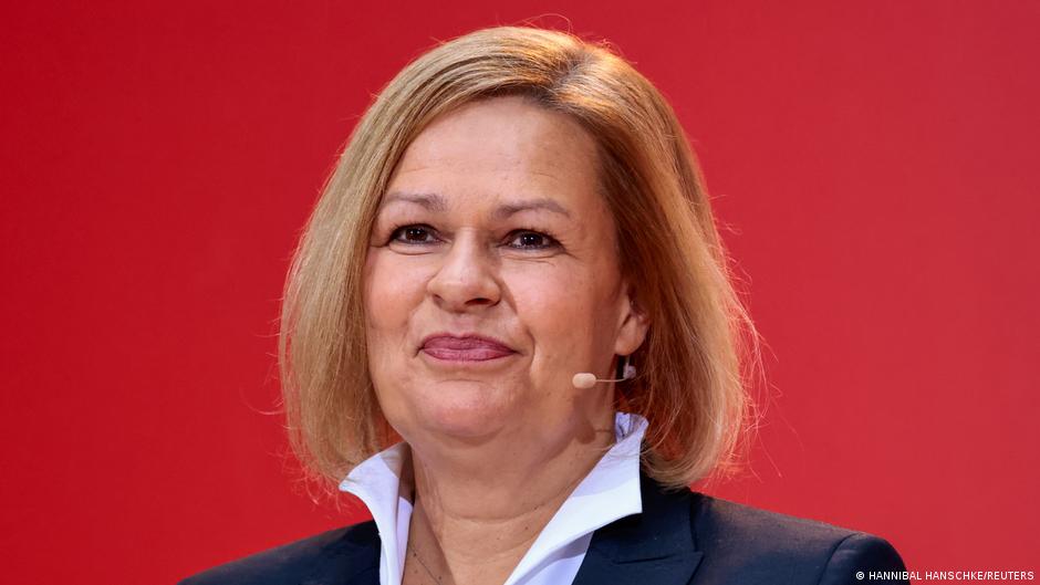 German ministers demand tough response to political violence – DW – 05 ...