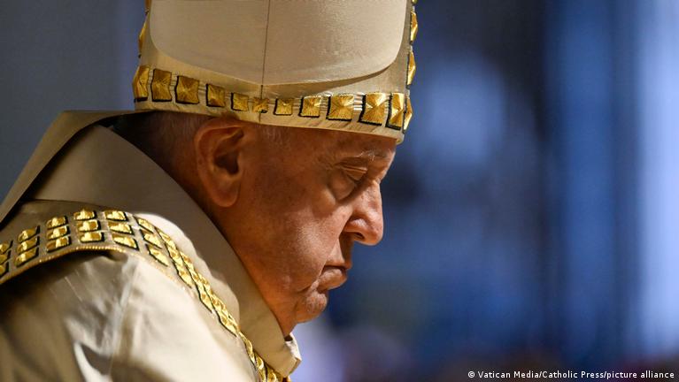 Pope declares 2025 Holy Year – DW – 05/10/2024