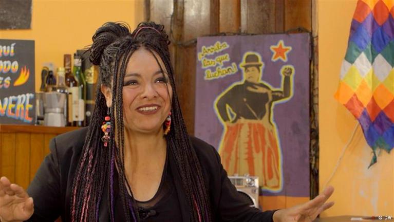 En aimara, español y quechua. “Es mi forma de hacer rap” – DW – 10/05/2024