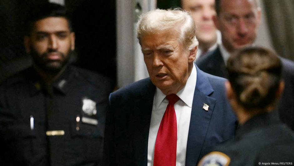 Closing arguments underway in Trump hush money trial – DW – 05/28/2024 Closing arguments underway in Trump hush money trial – DW – 05/28/2024