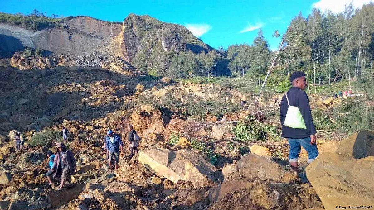 Maporomoko ya udongo yauwa 100 Papua New Guinea