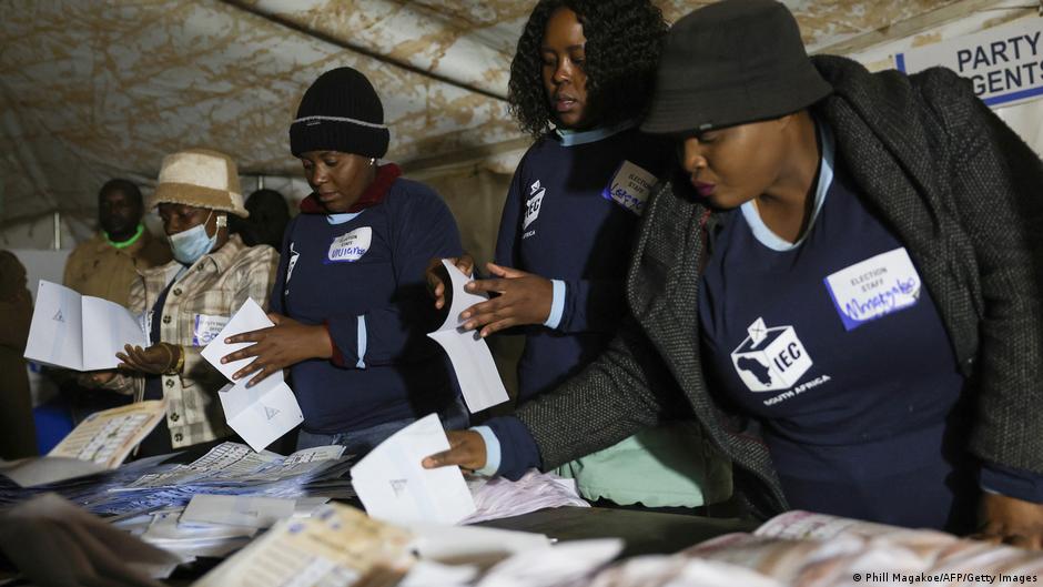 South Africa election: Vote count underway amid high turnout – DW – 05 ...