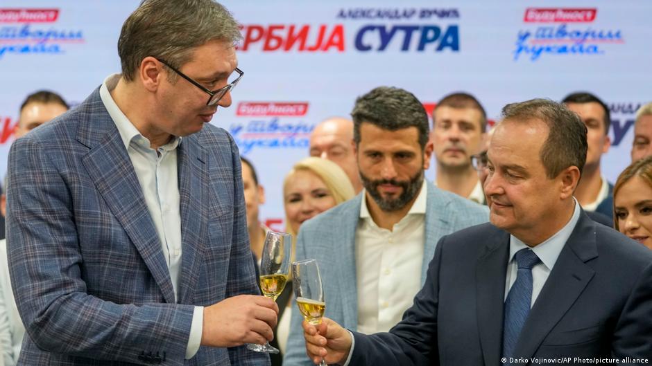 Ubedljiva pobeda SNS, male pobede opozicije – DW – 3. 6. 2024.