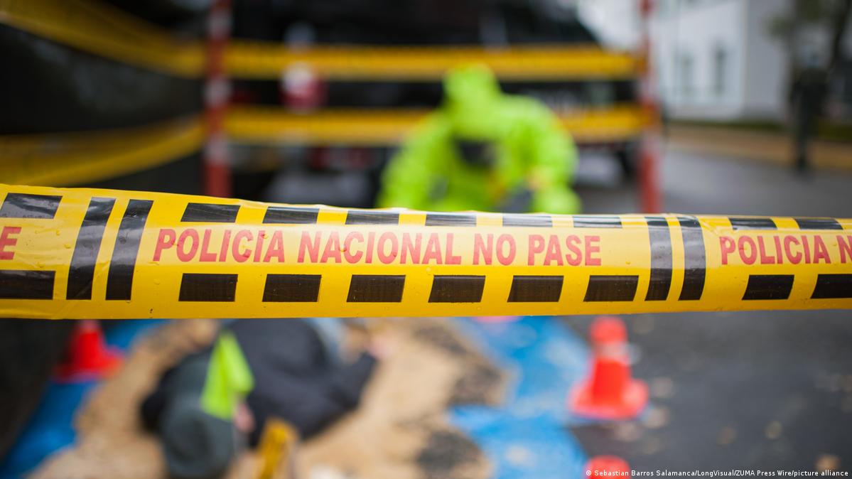 Colombia investiga atentados con drones y coche bomba – DW – 08/06/2024