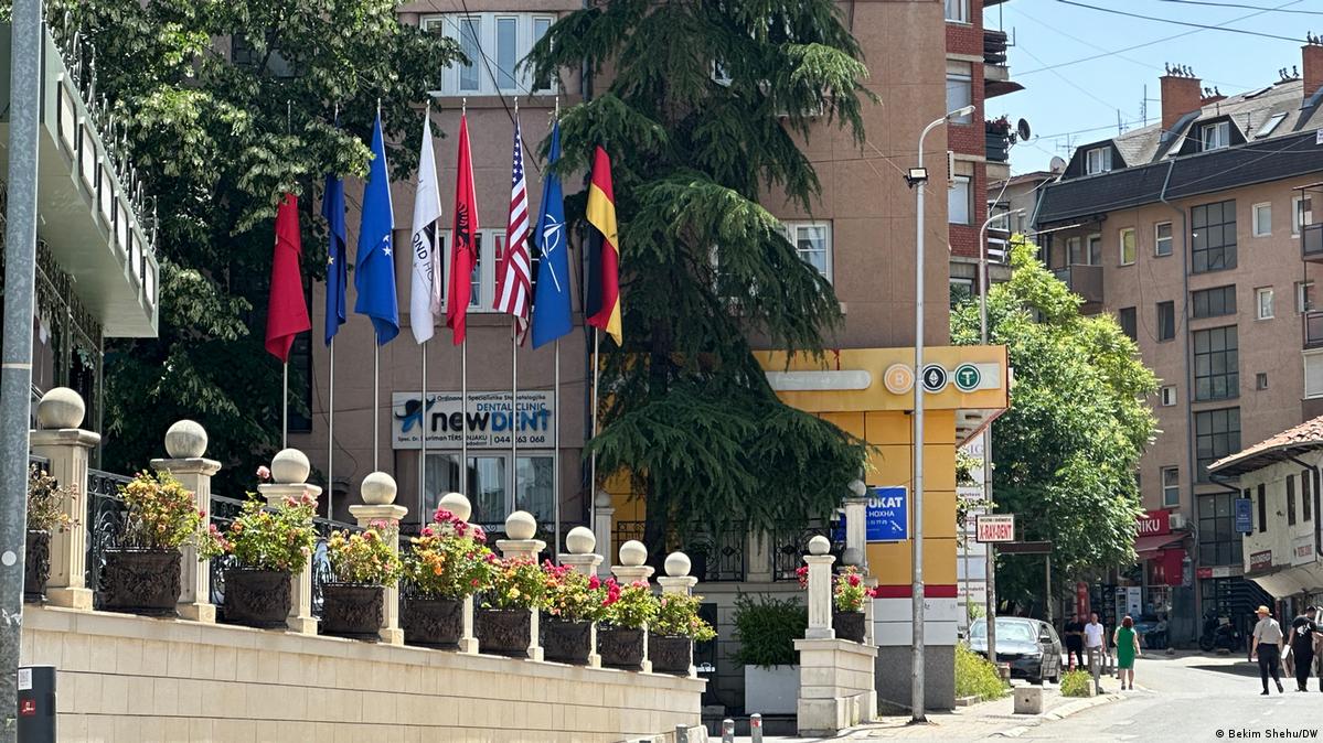 25-vjetori i çlirimit të Kosovës – DW – 11/06/2024