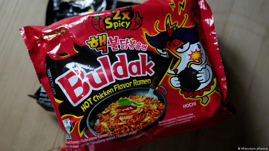 Denmark recalls Korean instant noodles for being too spicy – DW – 06/13 ...