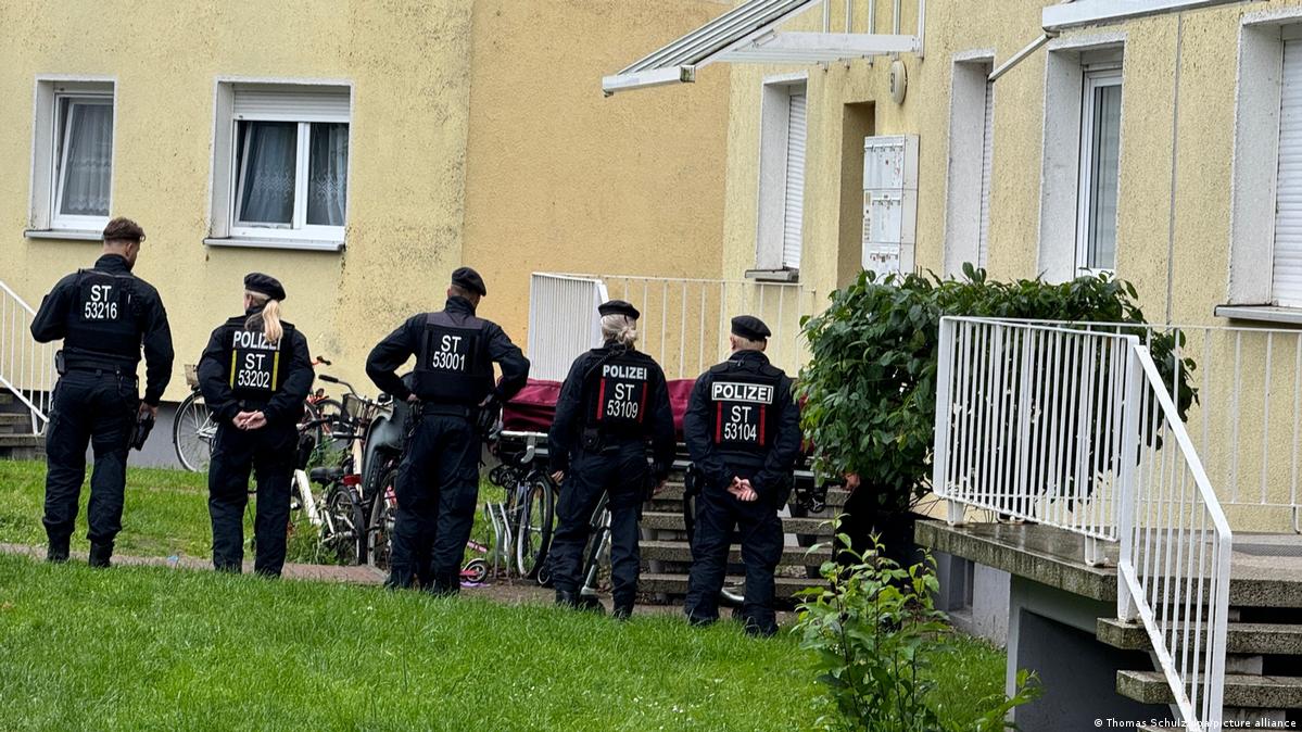Germany: Police shoot man dead after Euro 2024 party attack – DW – 06 ...