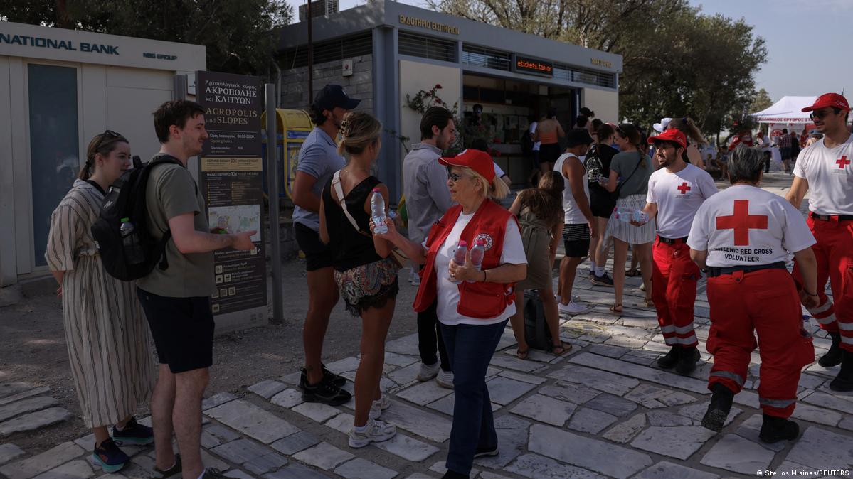 US tourist found dead in Greece, 3 more missing – DW – 06/16/2024