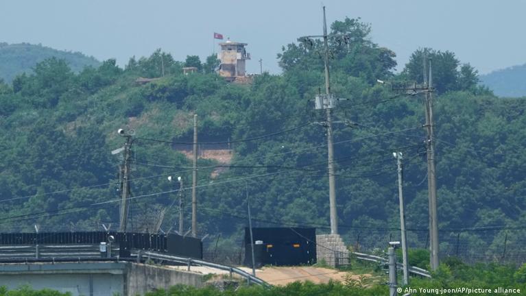 North Korea vows to block and fortify border with South