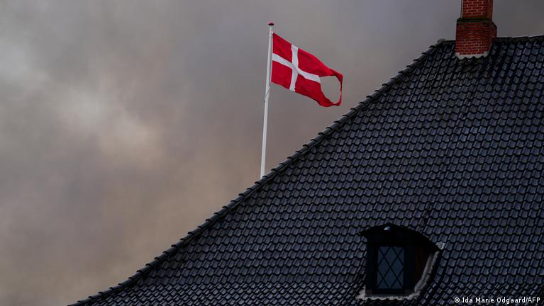 Denmark: Fire breaks out at tax ministry