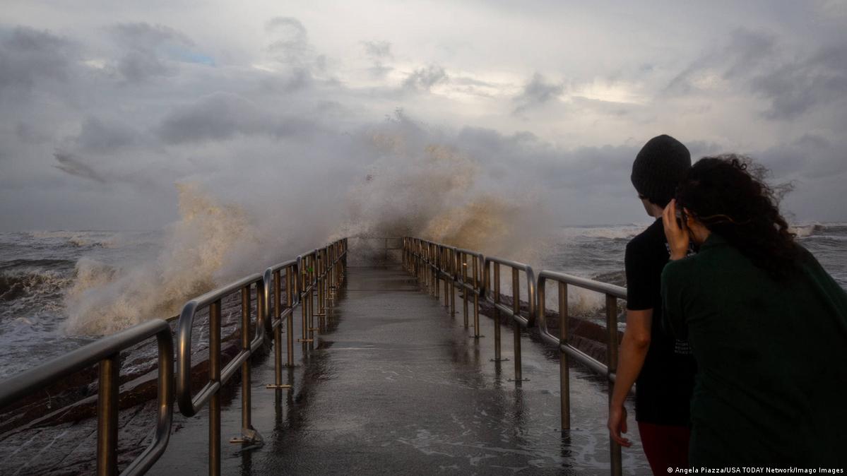 El paso de Beryl deja al menos ocho muertos – DW – 09/07/2024