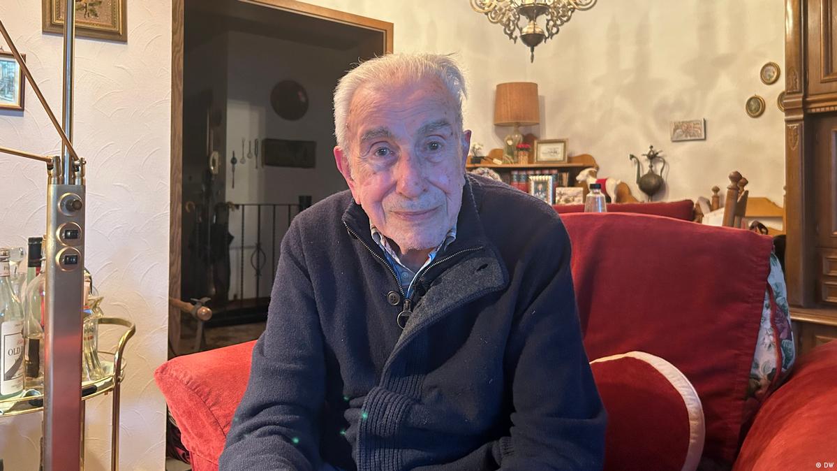 Coşkun Taş: Mutlu bir "Kürk Mantolu Madonna" hikâyesi – DW – 13.07.2024