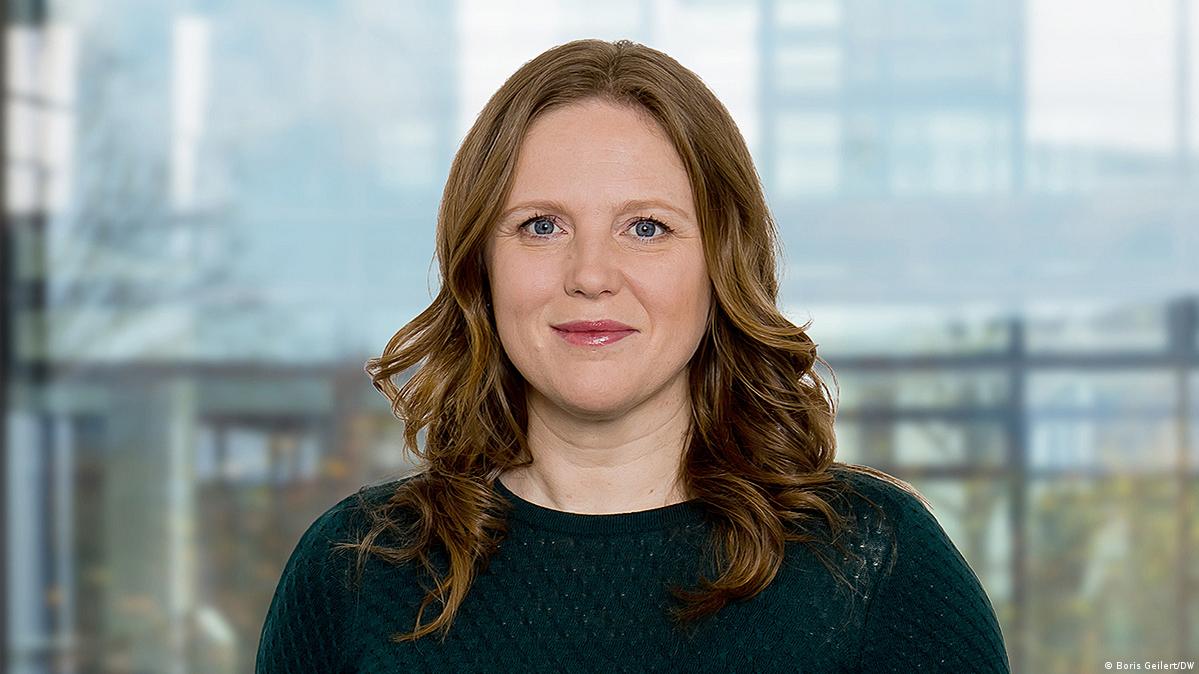 Louise Osborne – DW