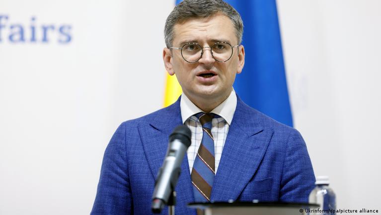 Ukraine: Foreign Minister Kuleba tenders resignation – DW – 09/04/2024