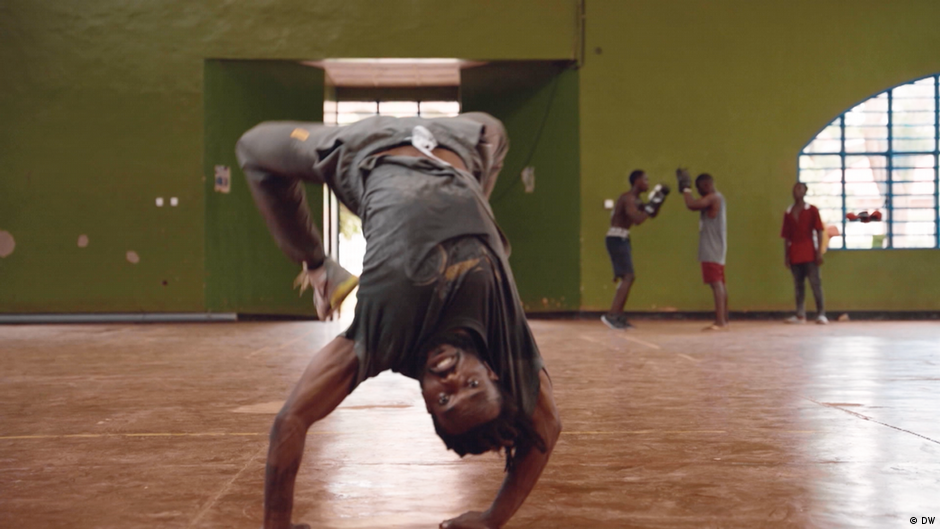 Into Rwanda's emerging breakdance scene – DW – 08/19/2024