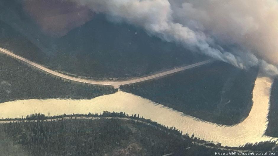 Wildfire reaches Canada's Jasper National Park