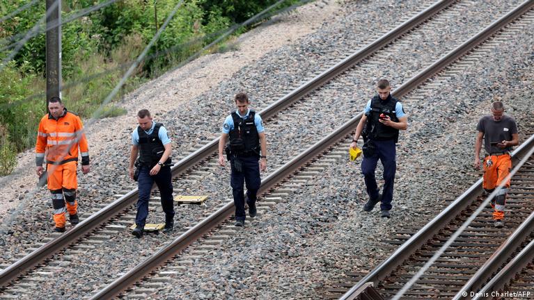 France investigates 'massive attack' on fast train network